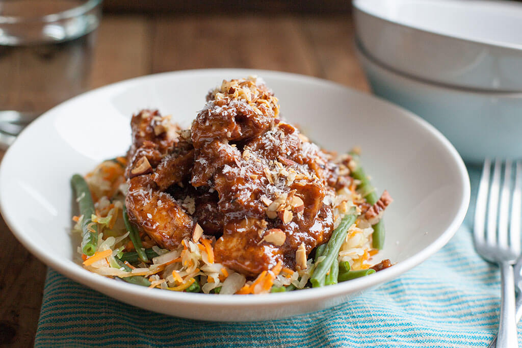 Paleo kipsate met gado gado - Paleo.nl