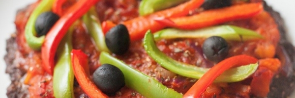 Paleo pepperoni meatza - Paleo.nl